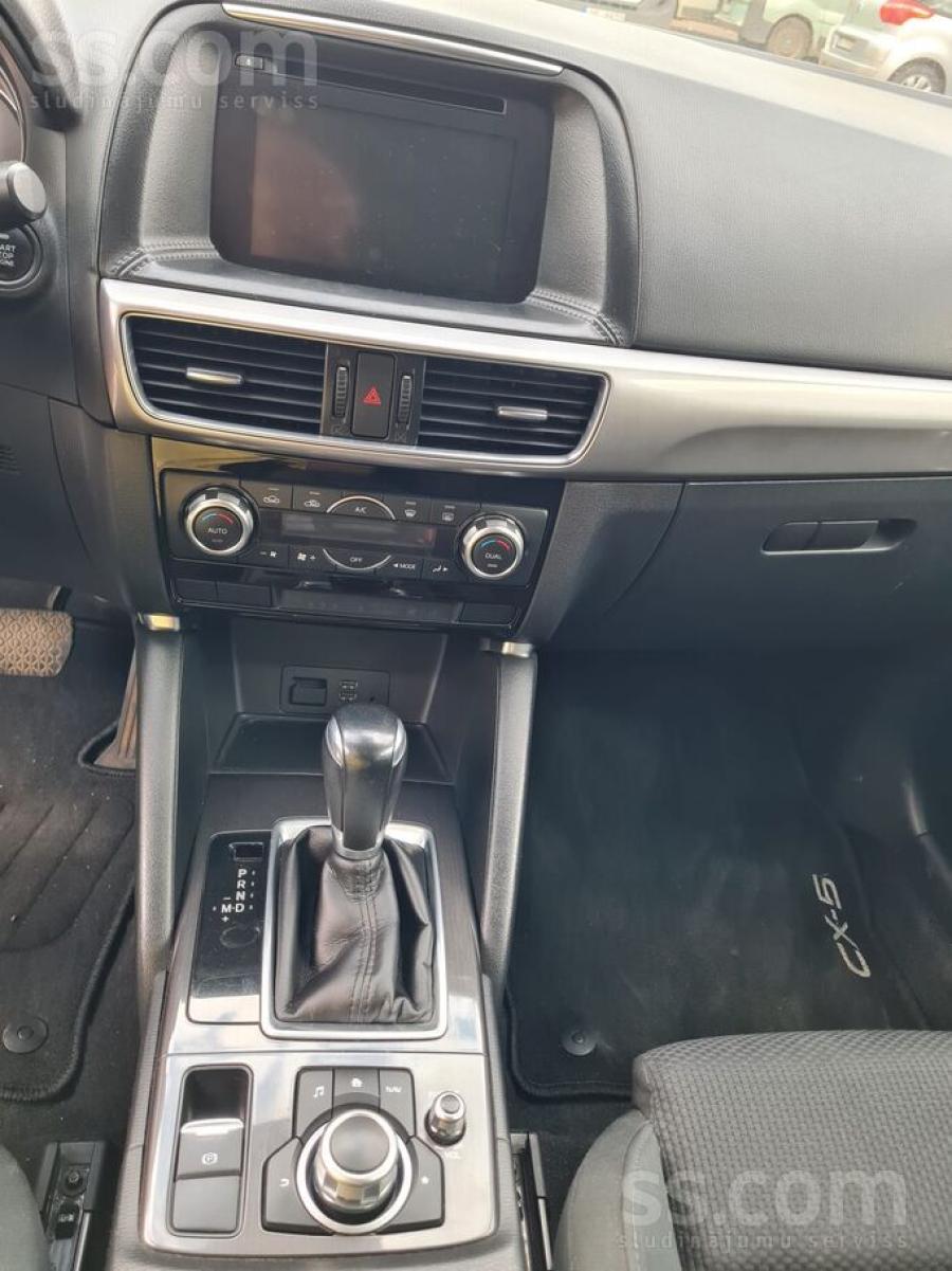 Black Mazda CX-5 2016 in Jelgava, with an engine capacity of 2.20 L and mileage of 0 thousand km for 8990 €, photo 15 on AUTOMOTO.COM.LV