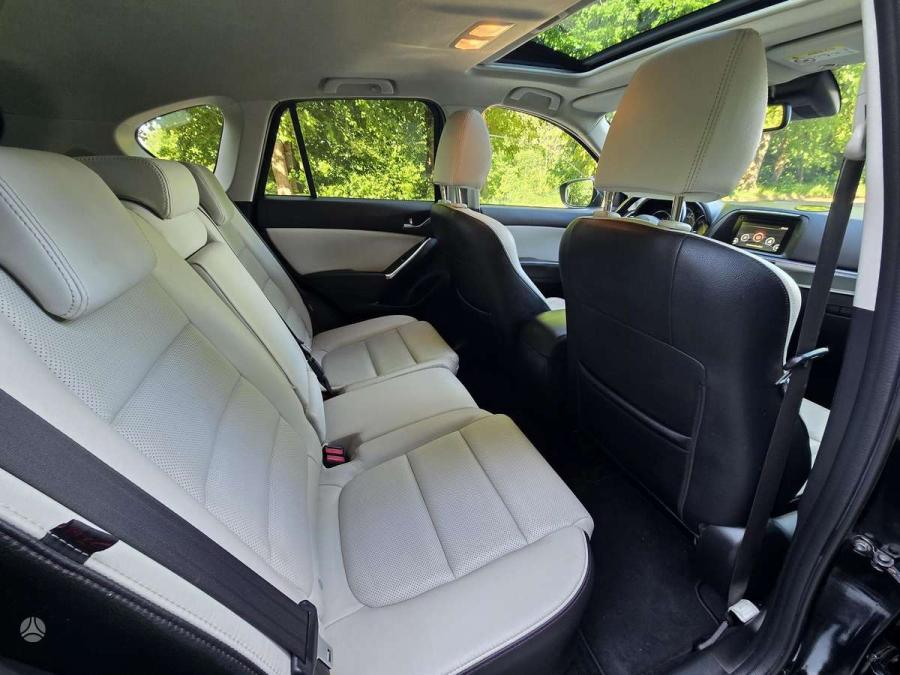 Melns Mazda CX-5 2016 Tauragė, ar dzinēja tilpumu 2.20 L un nobraukumu 167 tūkst. km par 8500 €, foto 9 vietnē AUTOMOTO.COM.LV