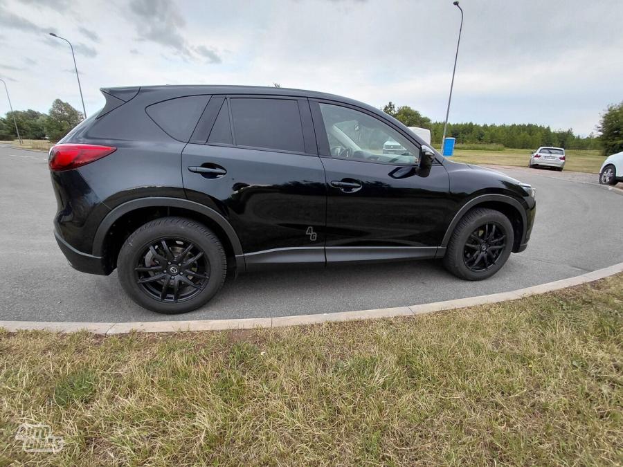Melns Mazda CX-5 2016 Panevēža, ar dzinēja tilpumu 2.20 L un nobraukumu 252 tūkst. km par 10000 €, foto 1 vietnē AUTOMOTO.COM.LV