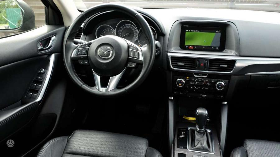 Black Mazda CX-5 2016 in Marijampole, with an engine capacity of 2.19 L and mileage of 202 thousand km for 10490 €, photo 22 on AUTOMOTO.COM.LV