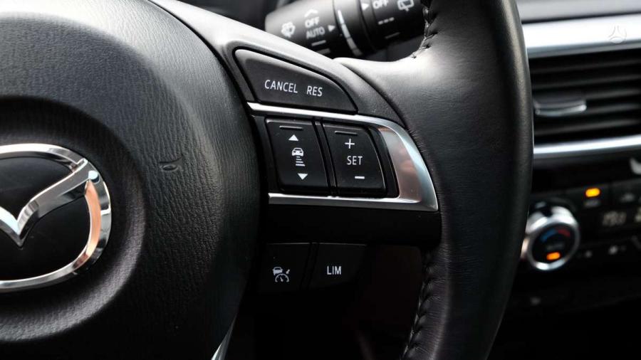 Black Mazda CX-5 2016 in Marijampole, with an engine capacity of 2.19 L and mileage of 202 thousand km for 10490 €, photo 25 on AUTOMOTO.COM.LV