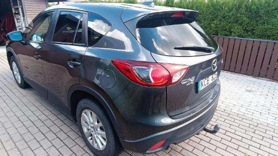 Black Mazda CX-5 2016 in Mazeikiai, with an engine capacity of 2.50 L and mileage of 182 thousand km for 9300 €, photo 7 on AUTOMOTO.COM.LV