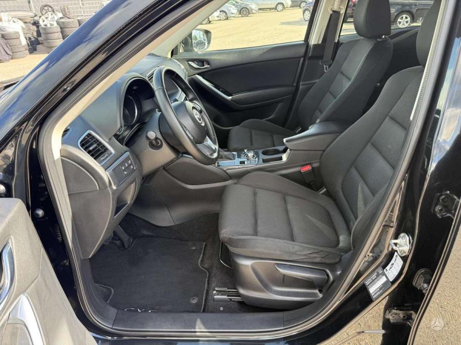 Black Mazda CX-5 2016 in Marijampole, with an engine capacity of 2.19 L and mileage of 170 thousand km for 8900 €, photo 16 on AUTOMOTO.COM.LV