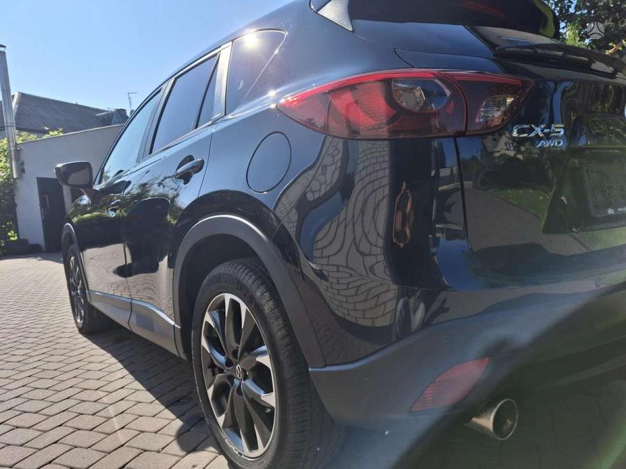 Melns Mazda CX-5 2016 Kauņa, ar dzinēja tilpumu 2.19 L un nobraukumu 252 tūkst. km par 8999 €, foto 1 vietnē AUTOMOTO.COM.LV