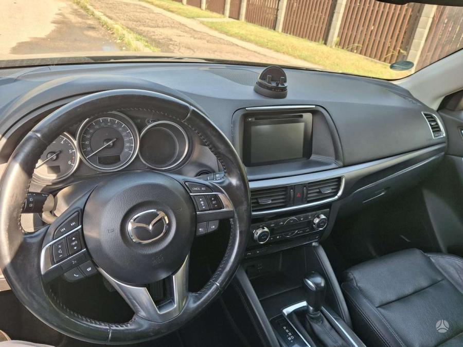 Melns Mazda CX-5 2016 Kauņa, ar dzinēja tilpumu 2.19 L un nobraukumu 252 tūkst. km par 8999 €, foto 22 vietnē AUTOMOTO.COM.LV