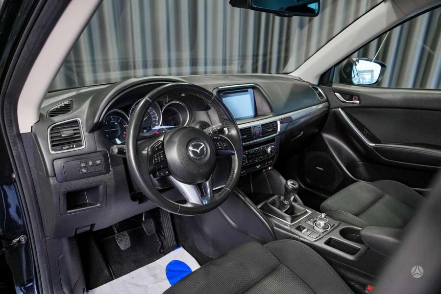 Black Mazda CX-5 2016 in Marijampole, with an engine capacity of 2.19 L and mileage of 241 thousand km for 8250 €, photo 24 on AUTOMOTO.COM.LV