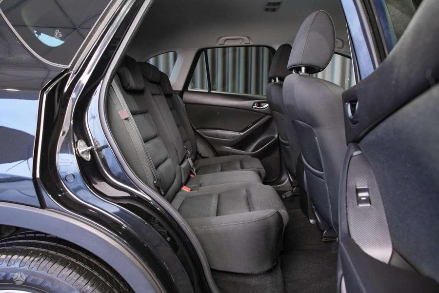 Black Mazda CX-5 2016 in Marijampole, with an engine capacity of 2.19 L and mileage of 241 thousand km for 8250 €, photo 34 on AUTOMOTO.COM.LV