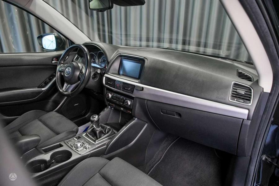Black Mazda CX-5 2016 in Marijampole, with an engine capacity of 2.19 L and mileage of 241 thousand km for 8250 €, photo 37 on AUTOMOTO.COM.LV