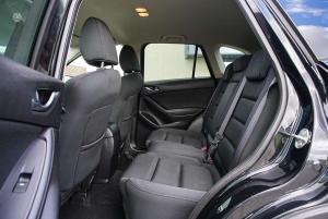 Melns Mazda CX-5 2016 Marijampole, ar dzinēja tilpumu 2.19 L un nobraukumu 241 tūkst. km par 8250 €, foto 31 vietnē AUTOMOTO.COM.LV