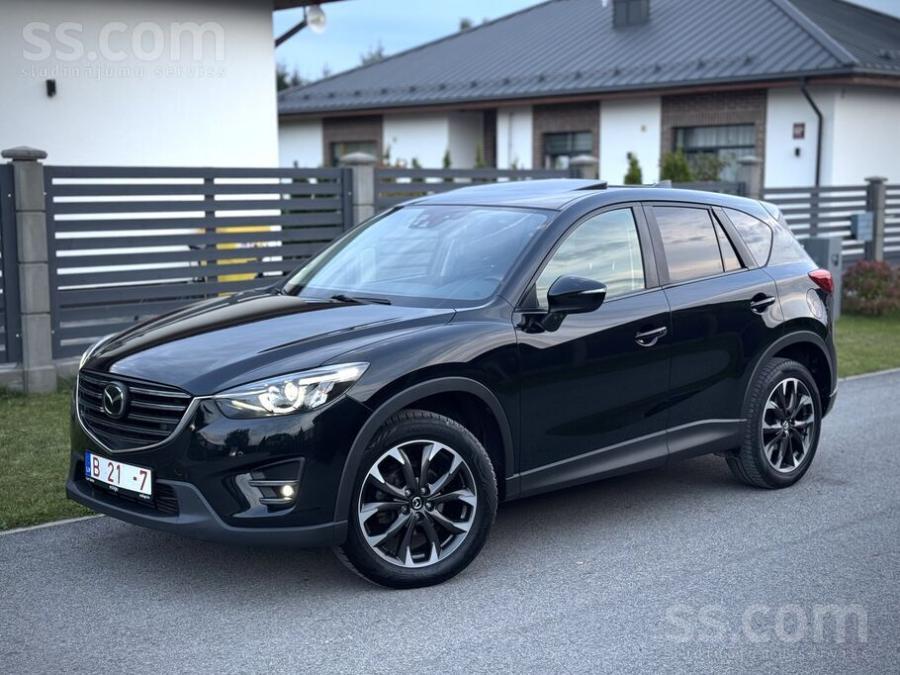 Black Mazda CX-5 2016 in Jelgava, with an engine capacity of 2.20 L and mileage of 237 thousand km for 9500 €, photo 1 on AUTOMOTO.COM.LV