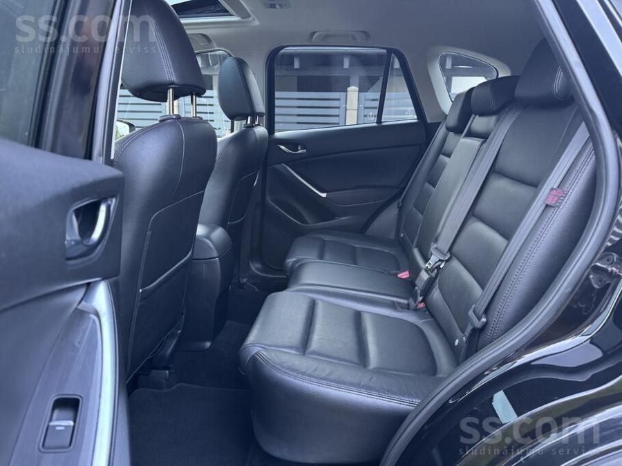 Black Mazda CX-5 2016 in Jelgava, with an engine capacity of 2.20 L and mileage of 237 thousand km for 9500 €, photo 11 on AUTOMOTO.COM.LV