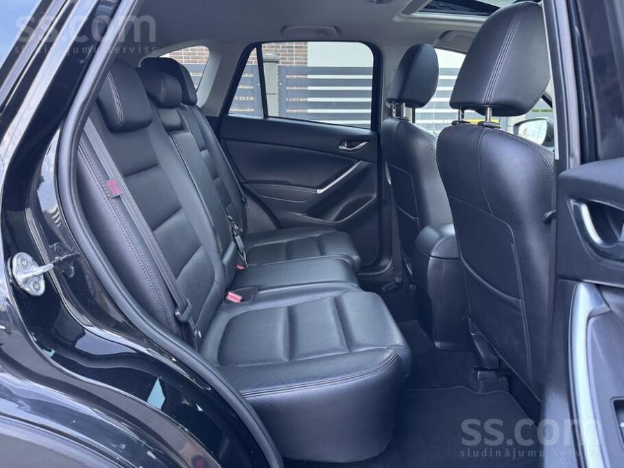 Black Mazda CX-5 2016 in Jelgava, with an engine capacity of 2.20 L and mileage of 237 thousand km for 9500 €, photo 12 on AUTOMOTO.COM.LV