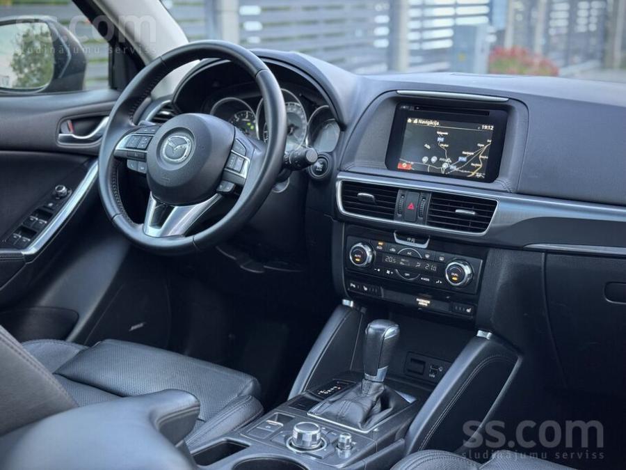 Black Mazda CX-5 2016 in Jelgava, with an engine capacity of 2.20 L and mileage of 237 thousand km for 9500 €, photo 15 on AUTOMOTO.COM.LV