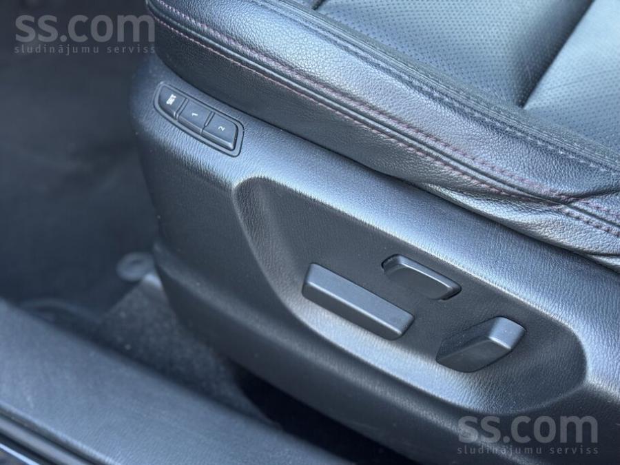 Black Mazda CX-5 2016 in Jelgava, with an engine capacity of 2.20 L and mileage of 237 thousand km for 9500 €, photo 27 on AUTOMOTO.COM.LV