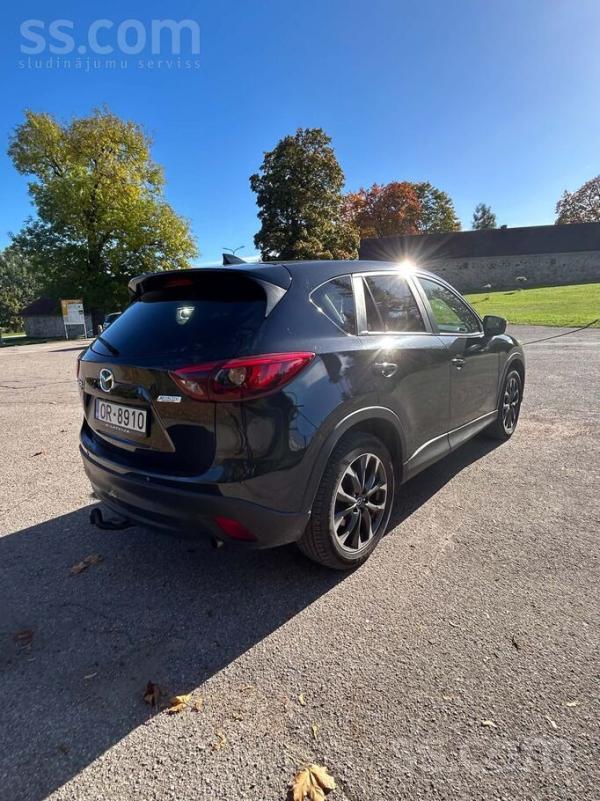 Black Mazda CX-5 2016 in Tukums, with an engine capacity of 2.20 L and mileage of 250 thousand km for 10000 €, photo 7 on AUTOMOTO.COM.LV