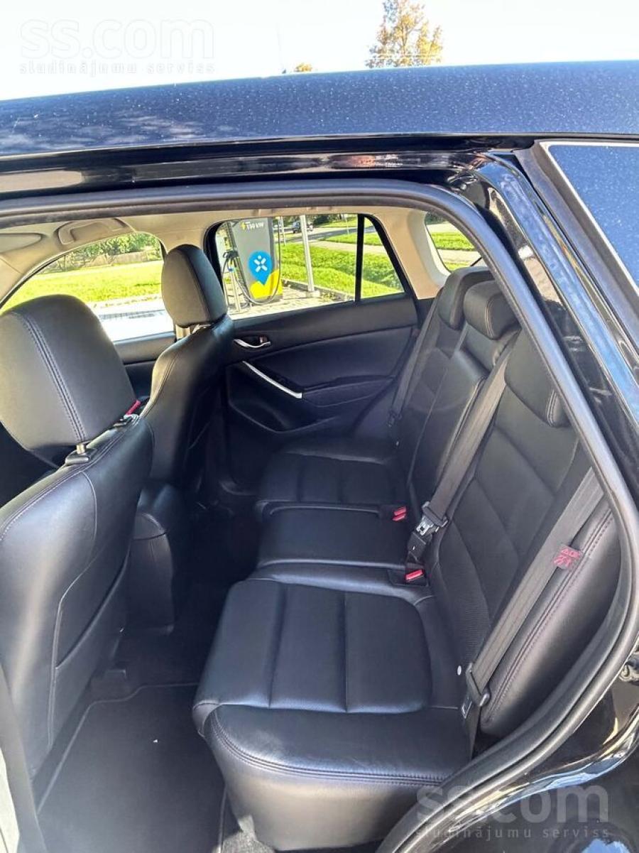 Melns Mazda CX-5 2016 Tukums, ar dzinēja tilpumu 2.20 L un nobraukumu 250 tūkst. km par 10000 €, foto 12 vietnē AUTOMOTO.COM.LV