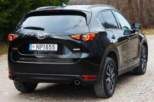 Melns Mazda CX-5 2017 Kretinga, ar dzinēja tilpumu 2.49 L un nobraukumu 65 tūkst. km par 16999 €, foto 13 vietnē AUTOMOTO.COM.LV