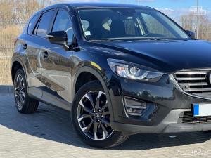 Black Mazda CX-5 2017 in Taurage, with an engine capacity of 2.20 L and mileage of 212 thousand km for 7900 €, photo 6 on AUTOMOTO.COM.LV