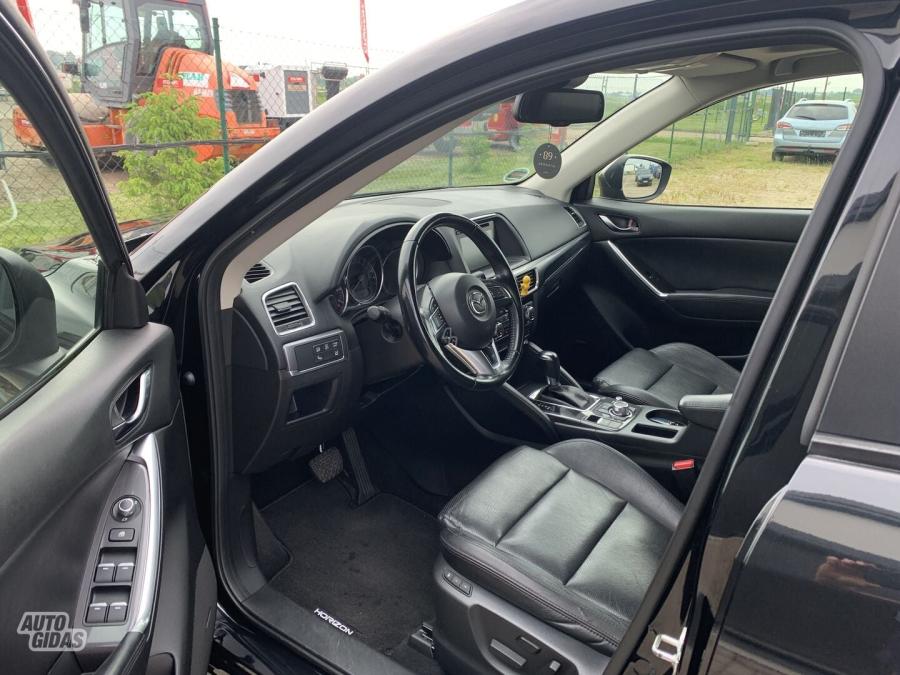 Black Mazda CX-5 2017 in Kaunas, with an engine capacity of 2.20 L and mileage of 143 thousand km for 11599 €, photo 17 on AUTOMOTO.COM.LV