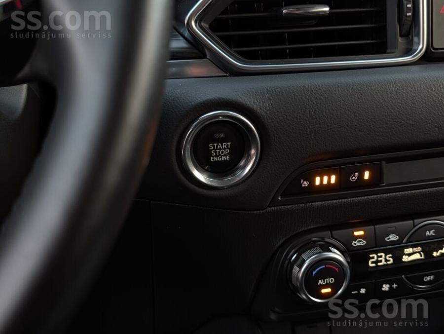 Melns Mazda CX-5 2017 Jūrmala, ar dzinēja tilpumu 2.20 L un nobraukumu 0 tūkst. km par 10000 €, foto 28 vietnē AUTOMOTO.COM.LV