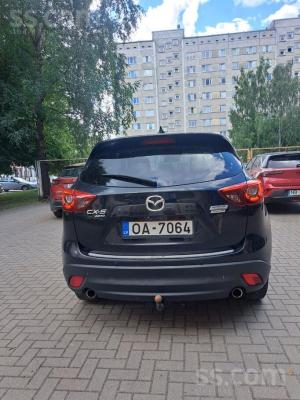 Черный Мазда СХ-5 2017 в Рига, объемом двигателя 2.20 л и пробегом 162 тыс. км за 12800 €, фото 3 на AUTOMOTO.COM.LV