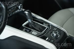 Black Mazda CX-5 2017 in Riga, with an engine capacity of 2.00 L and mileage of 153 thousand km for 15990 €, photo 9 on AUTOMOTO.COM.LV
