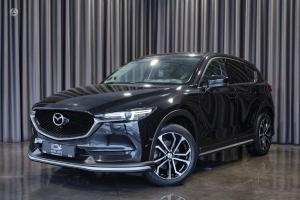 Black Mazda CX-5 2018 in Marijampole, with an engine capacity of 2.19 L and mileage of 184 thousand km for 15450 €, photo 5 on AUTOMOTO.COM.LV
