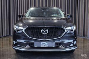 Black Mazda CX-5 2018 in Marijampole, with an engine capacity of 2.20 L and mileage of 184 thousand km for 15450 €, photo 3 on AUTOMOTO.COM.LV