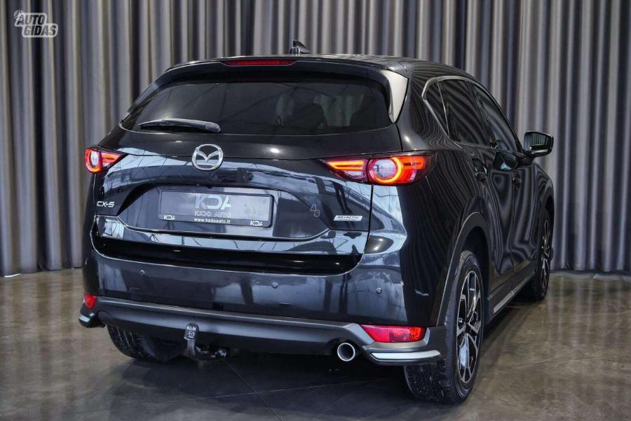 Black Mazda CX-5 2018 in Marijampole, with an engine capacity of 2.20 L and mileage of 184 thousand km for 15450 €, photo 11 on AUTOMOTO.COM.LV