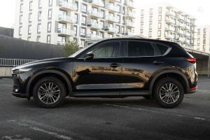 Black Mazda CX-5 2018 in Vilnius, with an engine capacity of 2.19 L and mileage of 222 thousand km for 12400 €, photo 10 on AUTOMOTO.COM.LV