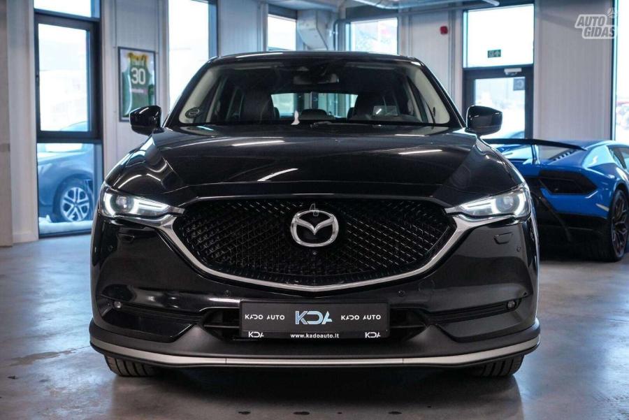 Black Mazda CX-5 2018 in Marijampole, with an engine capacity of 2.20 L and mileage of 184 thousand km for 15650 €, photo 4 on AUTOMOTO.COM.LV