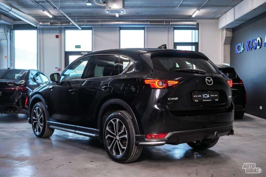 Black Mazda CX-5 2018 in Marijampole, with an engine capacity of 2.20 L and mileage of 184 thousand km for 15650 €, photo 8 on AUTOMOTO.COM.LV
