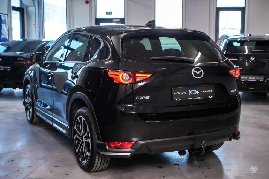 Melns Mazda CX-5 2018 Kauņa, ar dzinēja tilpumu 2.19 L un nobraukumu 184 tūkst. km par 15650 €, foto 10 vietnē AUTOMOTO.COM.LV