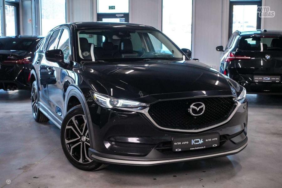 Black Mazda CX-5 2018 in Marijampole, with an engine capacity of 2.20 L and mileage of 184 thousand km for 14950 €, photo 3 on AUTOMOTO.COM.LV