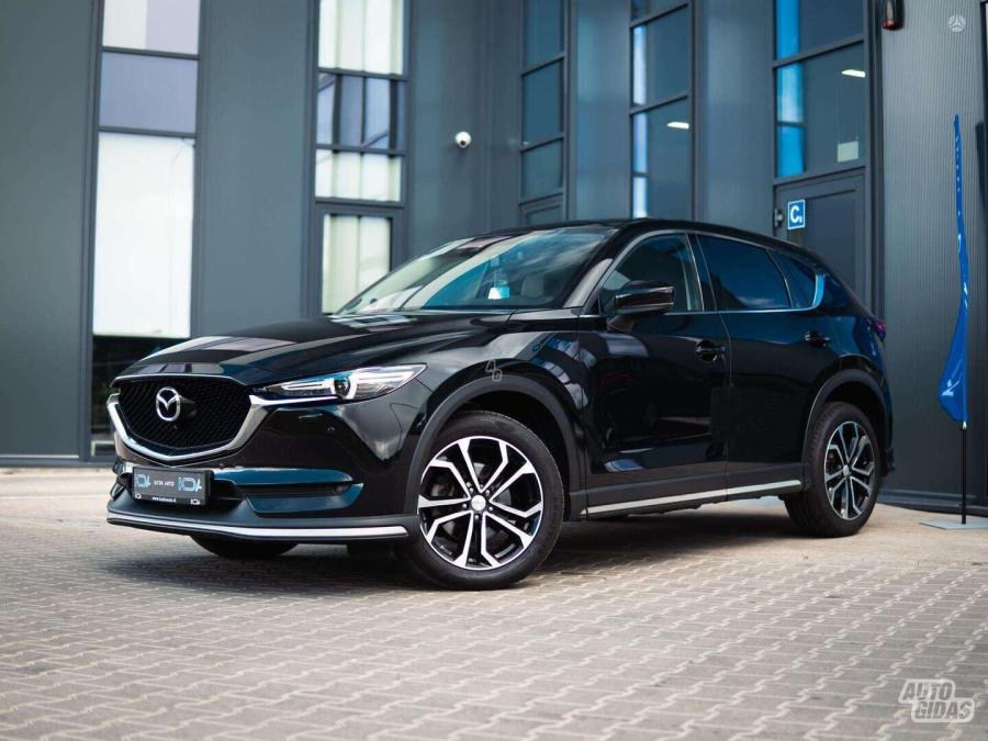 Black Mazda CX-5 2018 in Marijampole, with an engine capacity of 2.20 L and mileage of 184 thousand km for 15950 €, photo 3 on AUTOMOTO.COM.LV