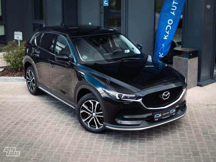Black Mazda CX-5 2018 in Marijampole, with an engine capacity of 2.20 L and mileage of 184 thousand km for 15950 €, photo 4 on AUTOMOTO.COM.LV