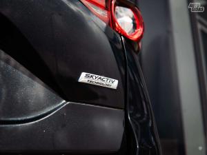 Black Mazda CX-5 2018 in Marijampole, with an engine capacity of 2.20 L and mileage of 184 thousand km for 15950 €, photo 16 on AUTOMOTO.COM.LV