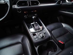 Black Mazda CX-5 2018 in Marijampole, with an engine capacity of 2.20 L and mileage of 184 thousand km for 15950 €, photo 24 on AUTOMOTO.COM.LV