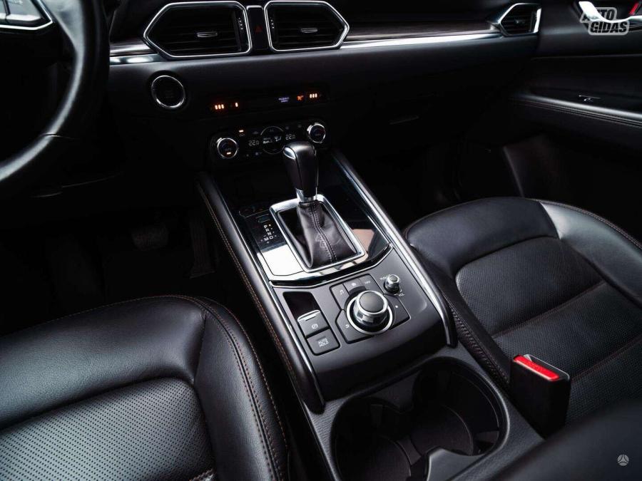 Black Mazda CX-5 2018 in Marijampole, with an engine capacity of 2.20 L and mileage of 184 thousand km for 15950 €, photo 24 on AUTOMOTO.COM.LV