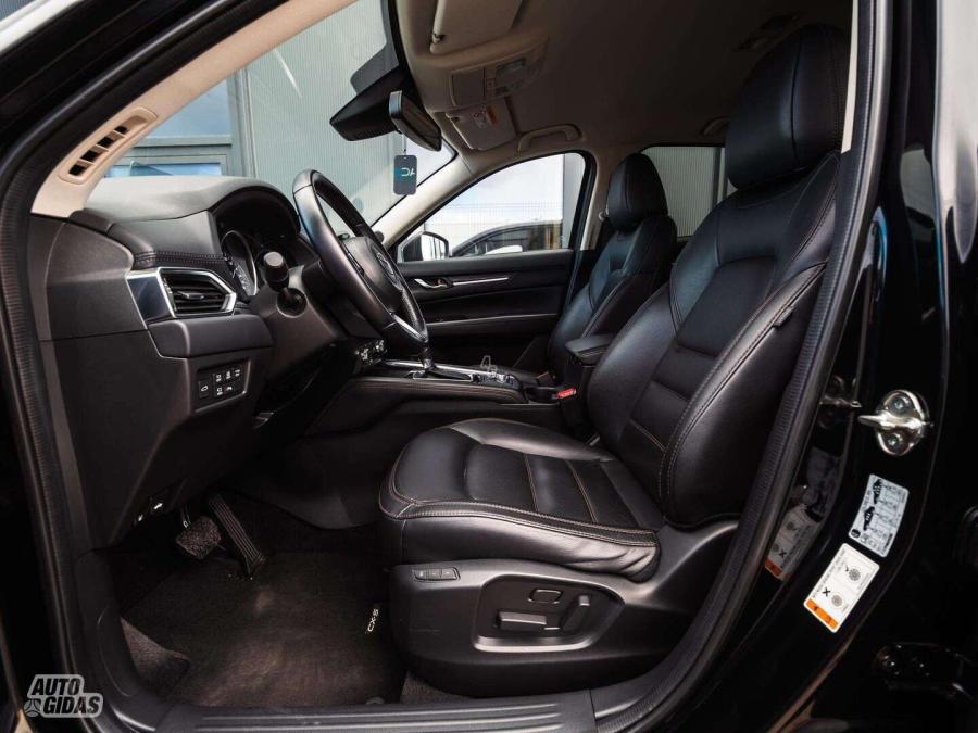 Black Mazda CX-5 2018 in Marijampole, with an engine capacity of 2.20 L and mileage of 184 thousand km for 15950 €, photo 26 on AUTOMOTO.COM.LV
