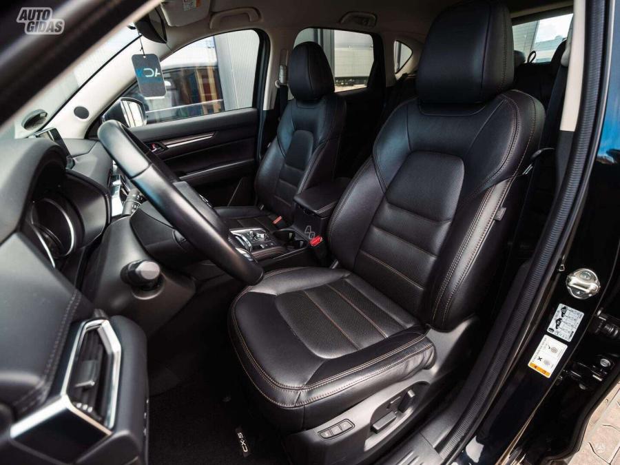 Black Mazda CX-5 2018 in Marijampole, with an engine capacity of 2.20 L and mileage of 184 thousand km for 15950 €, photo 27 on AUTOMOTO.COM.LV