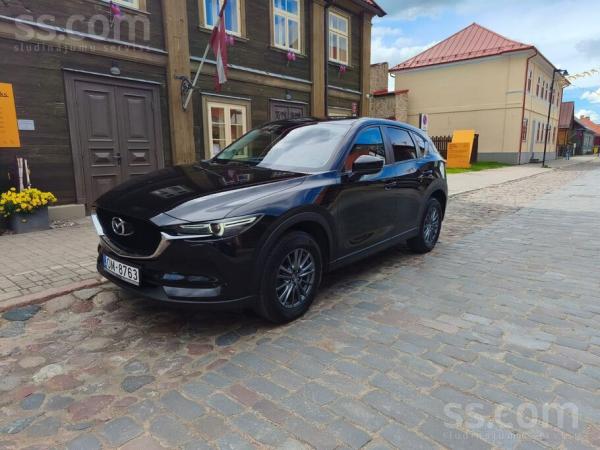 Black Mazda CX-5 2018 in Jelgava, with an engine capacity of 2.20 L and mileage of 190 thousand km for 15700 €, photo 2 on AUTOMOTO.COM.LV