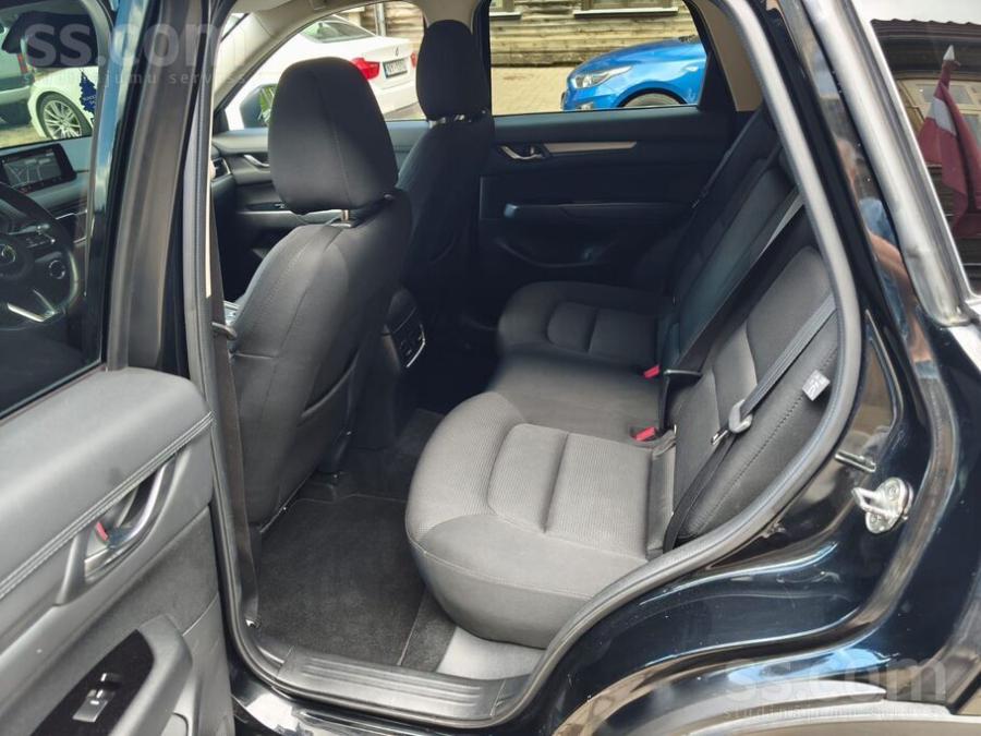 Black Mazda CX-5 2018 in Jelgava, with an engine capacity of 2.20 L and mileage of 190 thousand km for 15700 €, photo 20 on AUTOMOTO.COM.LV
