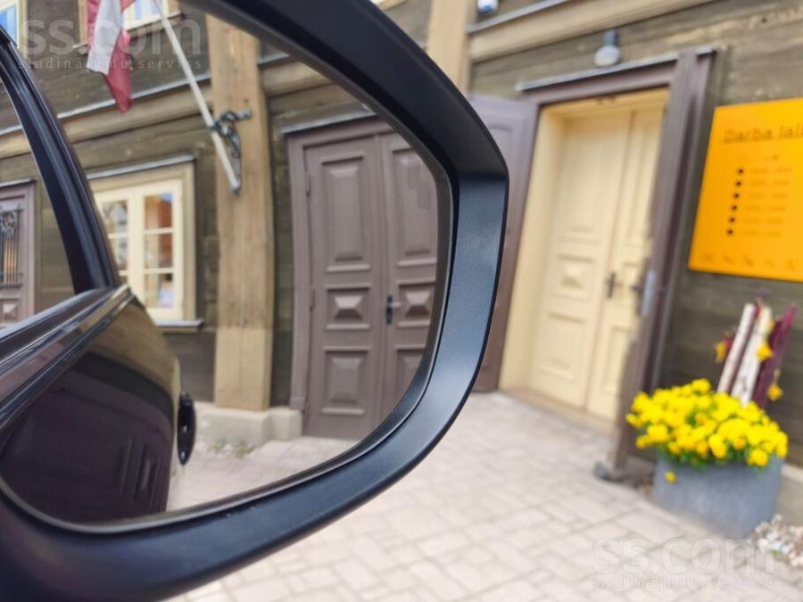 Black Mazda CX-5 2018 in Jelgava, with an engine capacity of 2.20 L and mileage of 190 thousand km for 15700 €, photo 24 on AUTOMOTO.COM.LV