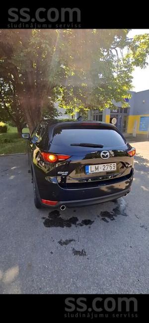 Black Mazda CX-5 2018 in Riga, with an engine capacity of 2.20 L and mileage of 90 thousand km for 16500 €, photo 17 on AUTOMOTO.COM.LV
