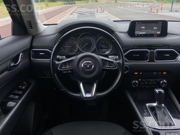 Black Mazda CX-5 2018 in Jelgava, with an engine capacity of 2.20 L and mileage of 0 thousand km for 15990 €, photo 8 on AUTOMOTO.COM.LV