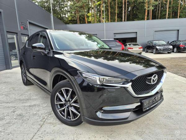 Black Mazda CX-5 2018 in Utena, with an engine capacity of 2.19 L and mileage of 220 thousand km for 12990 €, photo 2 on AUTOMOTO.COM.LV