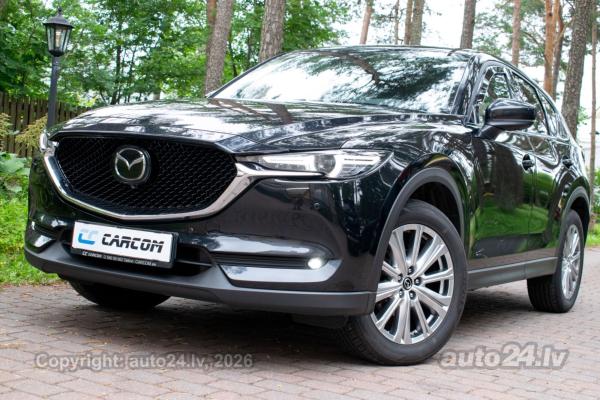 Melns Mazda CX-5 2018 Tallina, ar dzinēja tilpumu 2.50 L un nobraukumu 229 tūkst. km par 17890 €, foto 1 vietnē AUTOMOTO.COM.LV