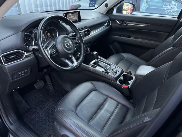 Black Mazda CX-5 2018 in Kaunas, with an engine capacity of 2.50 L and mileage of 158 thousand km for 20471 €, photo 9 on AUTOMOTO.COM.LV