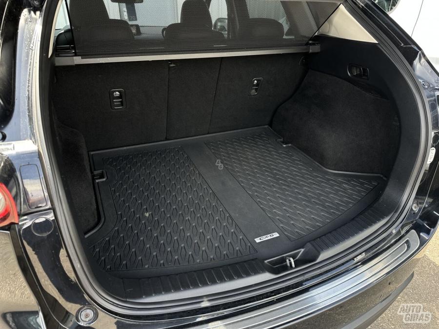 Black Mazda CX-5 2018 in Kaunas, with an engine capacity of 2.50 L and mileage of 123 thousand km for 18999 €, photo 14 on AUTOMOTO.COM.LV
